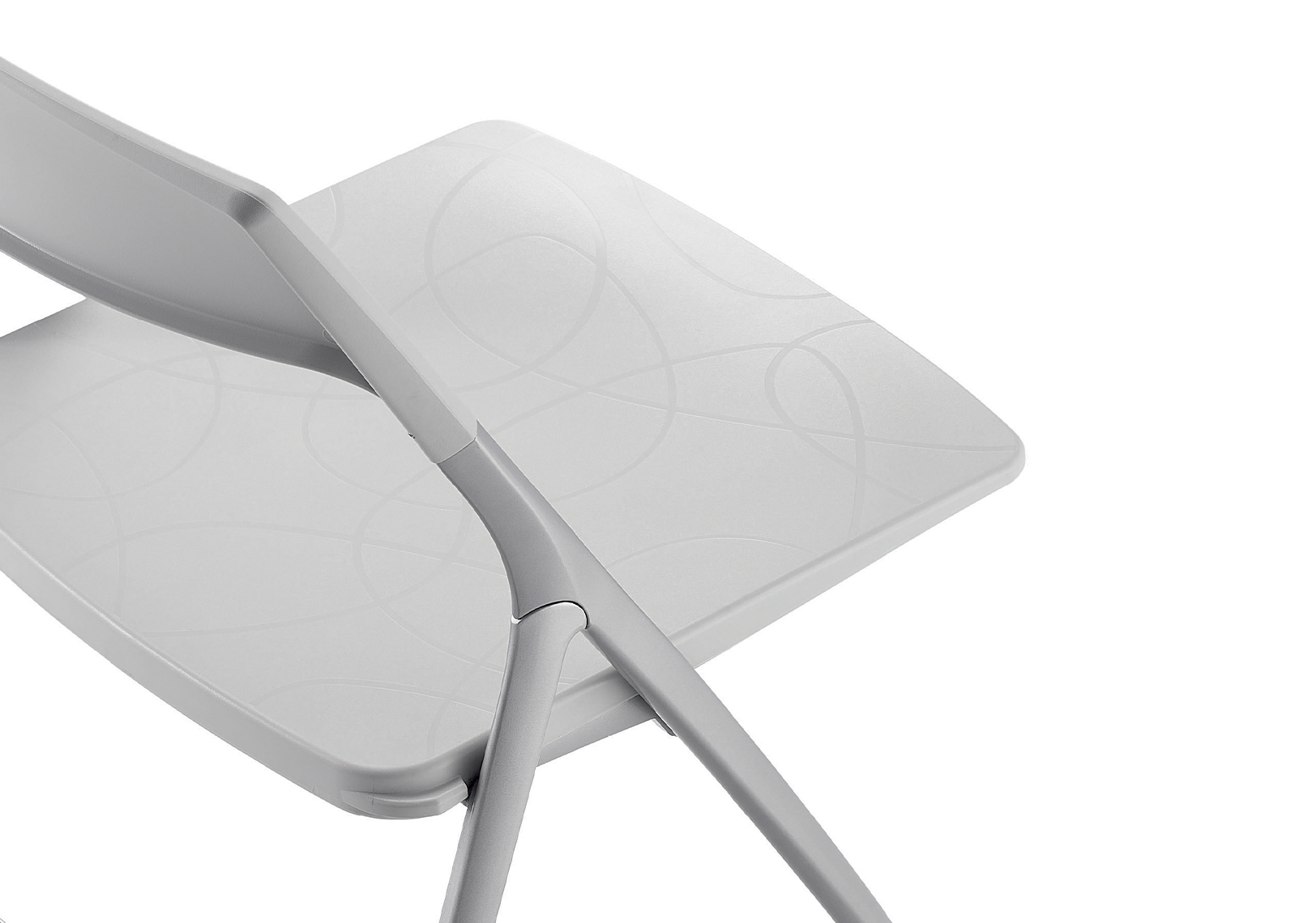 The reinvention of the folding furniture – Alegre Design